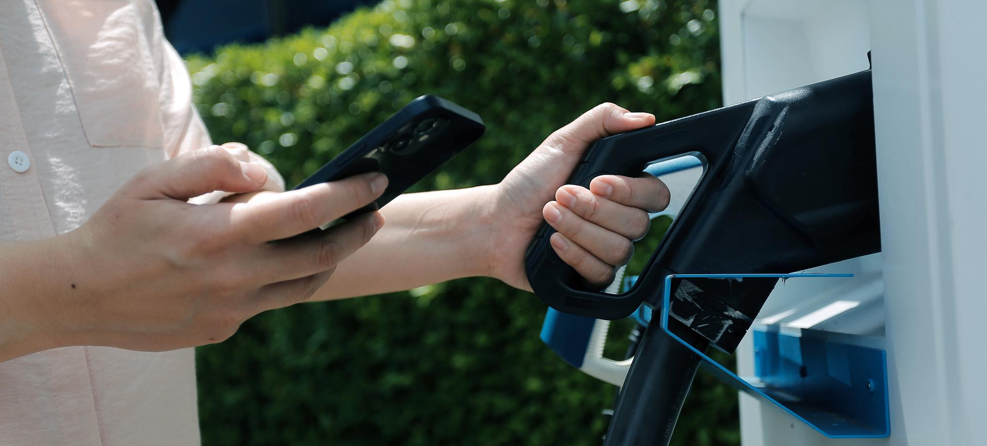 Charge Anywhere: Connecting EV Drivers & Charge Point Operators